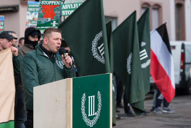 Bildergalerie: Neonazis marschieren in Kaiserslautern - Störungsmelder